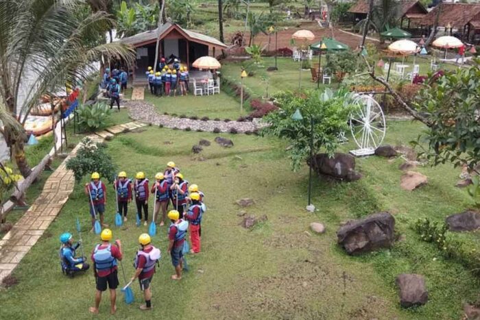 Arum Jeram Serayu Destinasi Wisata yang Seru Saat Liburan